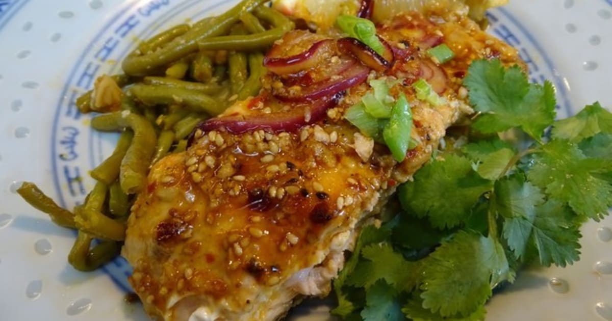 Filet de saumon en papillote aux saveurs d'Asie de gingembre, coriandre ...