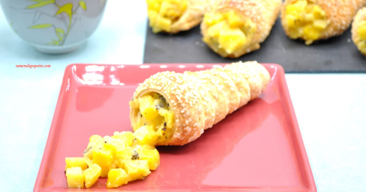 Cornets aux fruits exotiques (ananas, mangue...) et poivre de timut ...