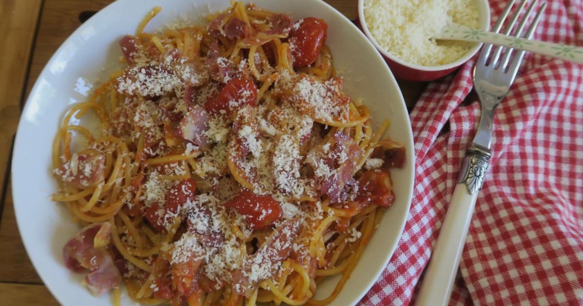 Spaghetti all'amatriciana du Chef Simone Zanoni : recette Spaghetti all ...