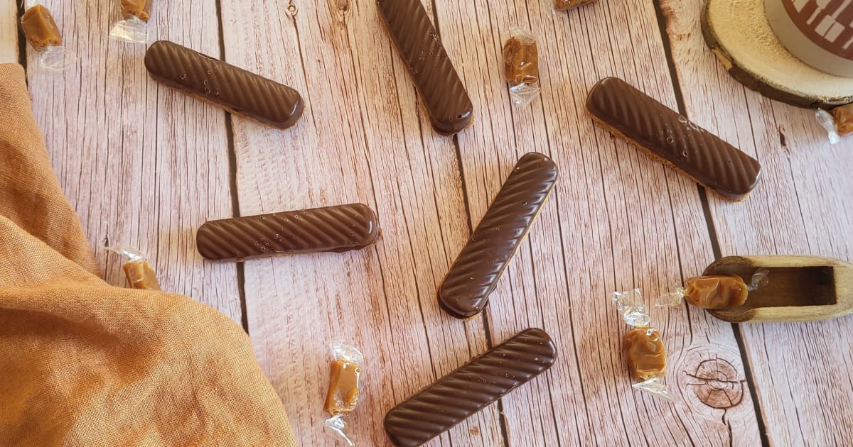 Twix : la recette maison de la barre chocolatée - Recette par ...