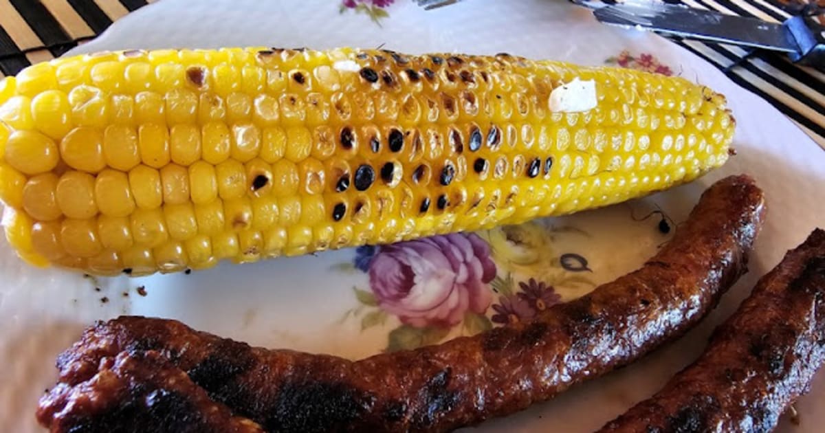 Épi de maïs grillé : la recette de l'incontournable "corn on the cob ...