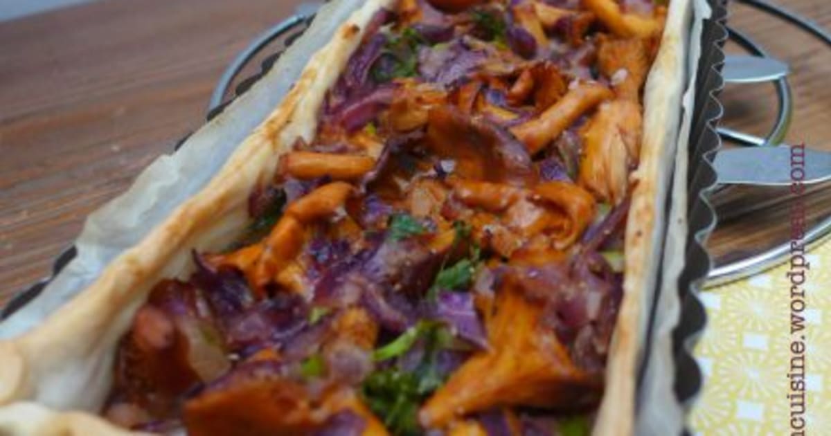 Tarte fine aux girolles et oignons rouges : recette Tarte fine aux ...