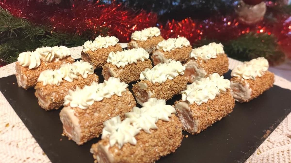 Mini bûches au chèvre frais et au saumon fumé - Recette par SucreEtEpices