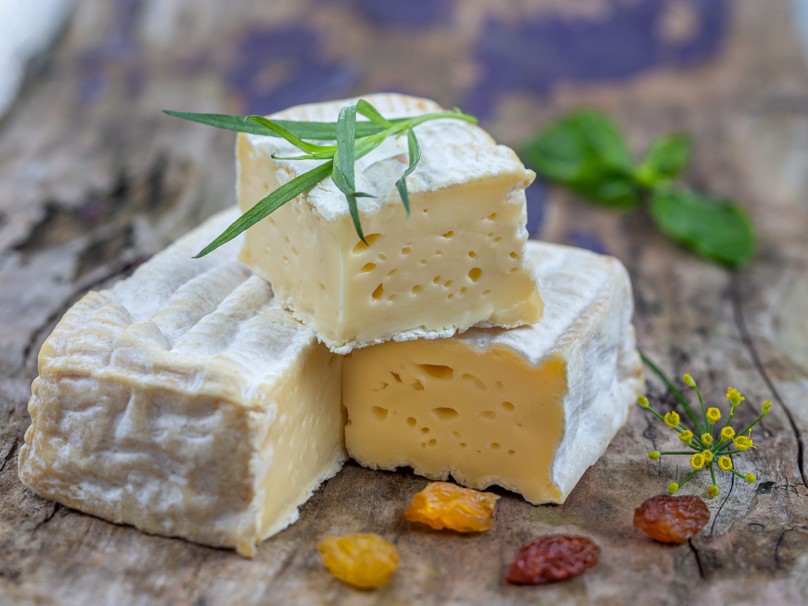 Le fromage normand pont l'évêque - Comment est-il fabriqué et comment l ...