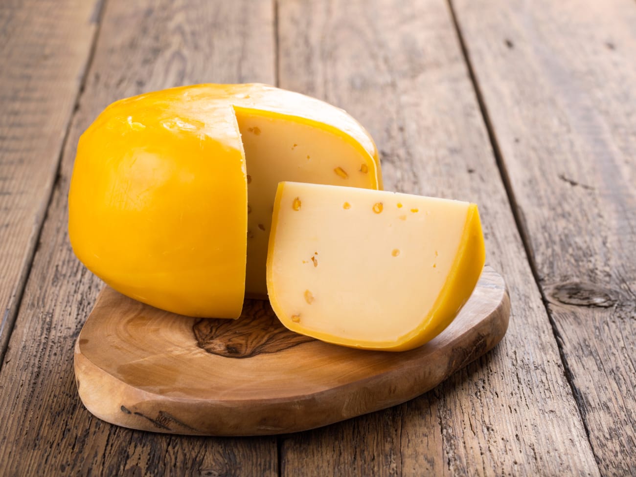 Le gouda - Comment choisir, conserver et cuisiner ce fromage néerlandais Le gouda - Comment choisir, conserver et cuisiner ce fromage néerlandais