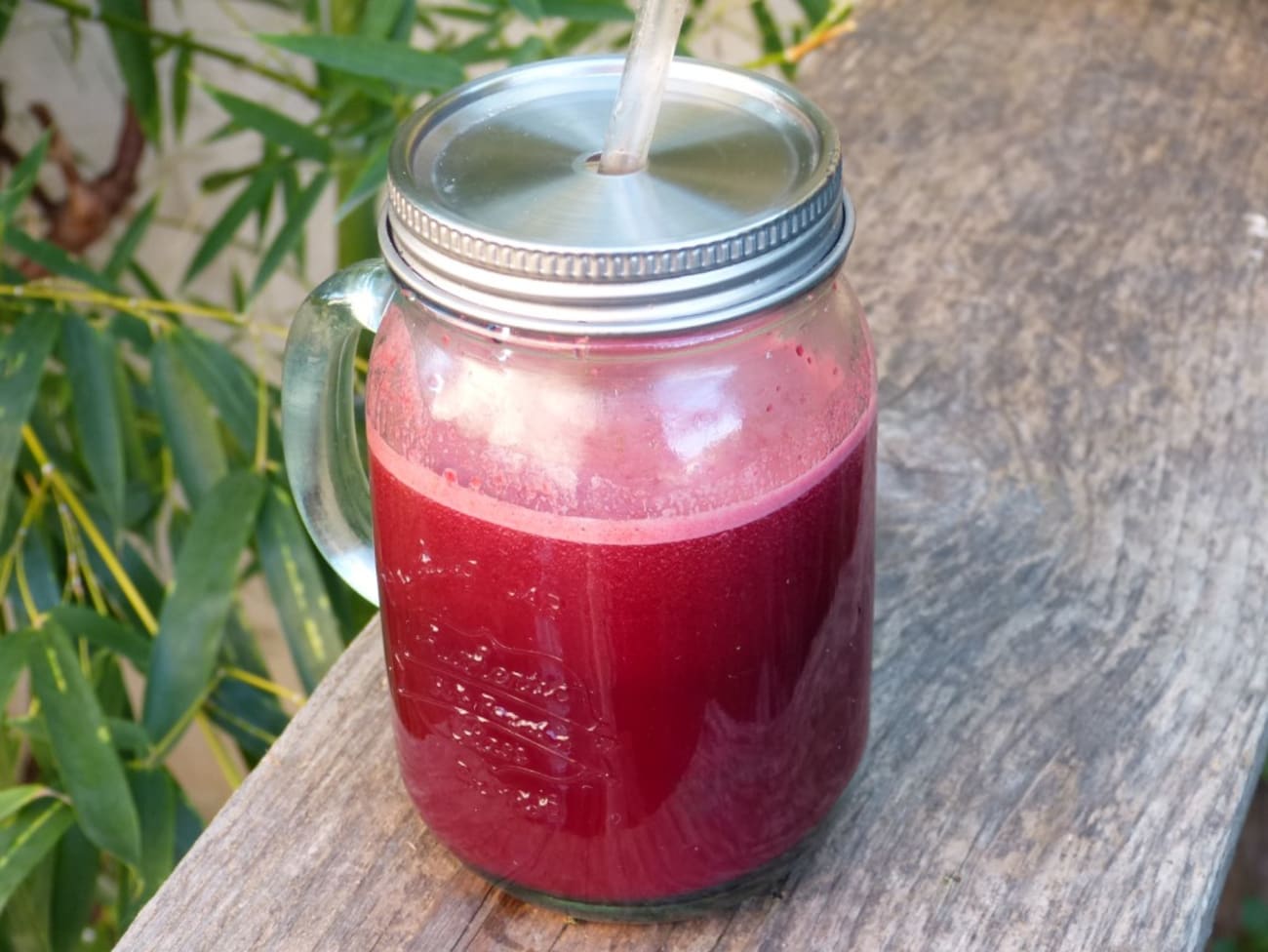 Jus de betterave, carottes et pamplemousse - Recette par Gourmicom