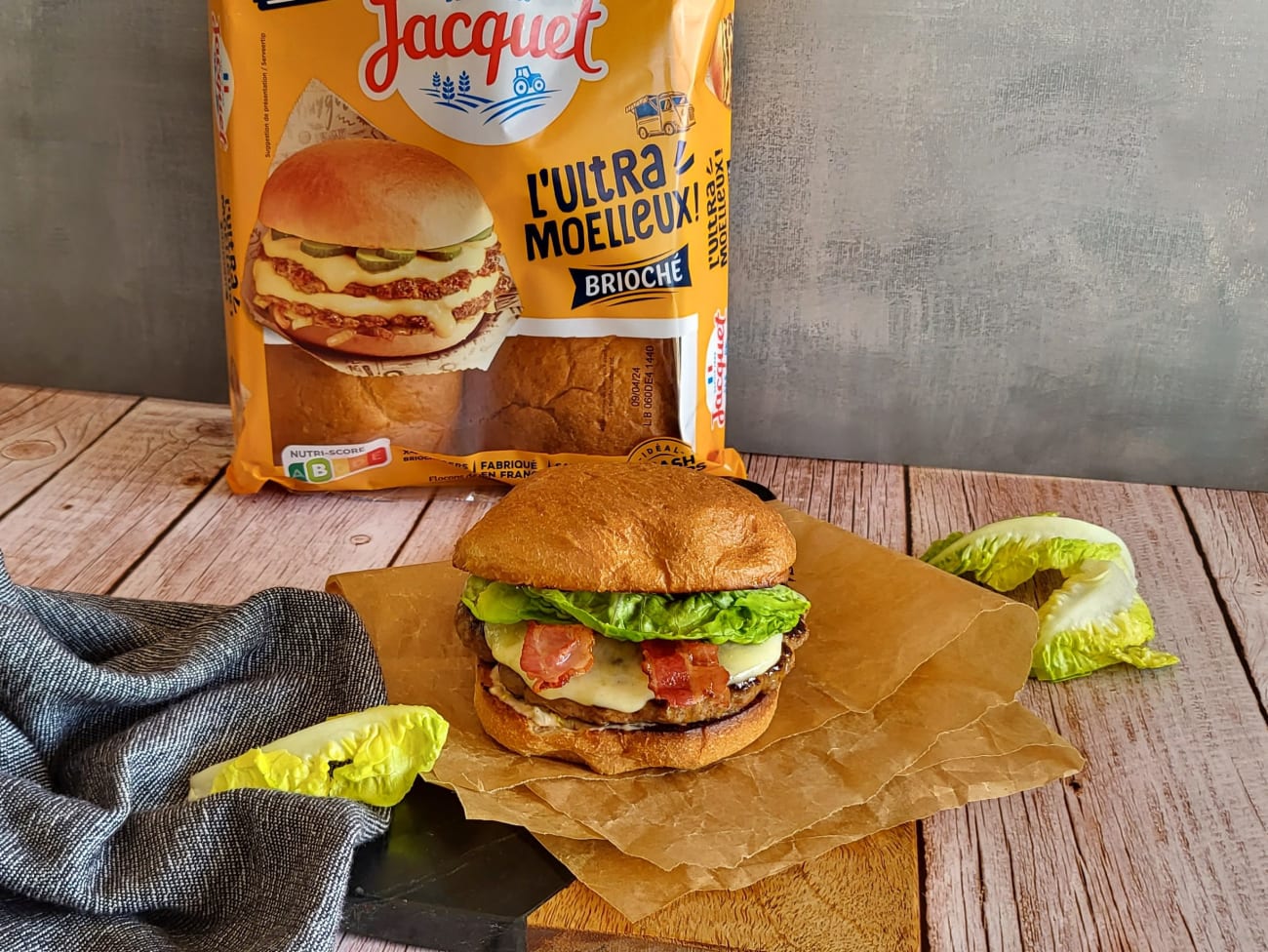 Burger maison au pain Jacquet - Recette par lacuisinedunetoquee