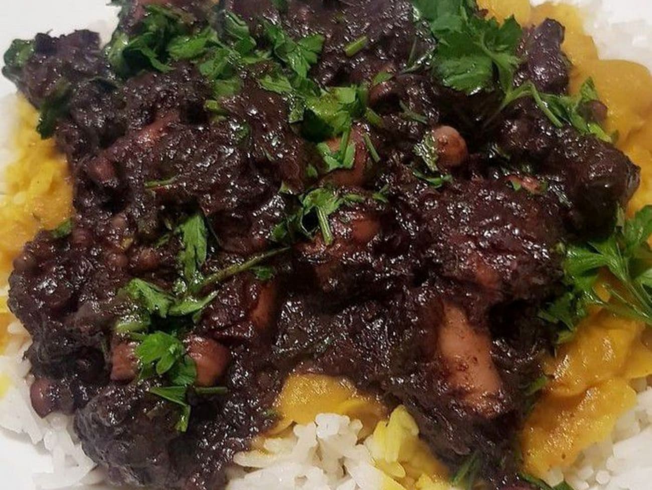 Civet de poulpe au vin rouge - Recette par Chef Papounet