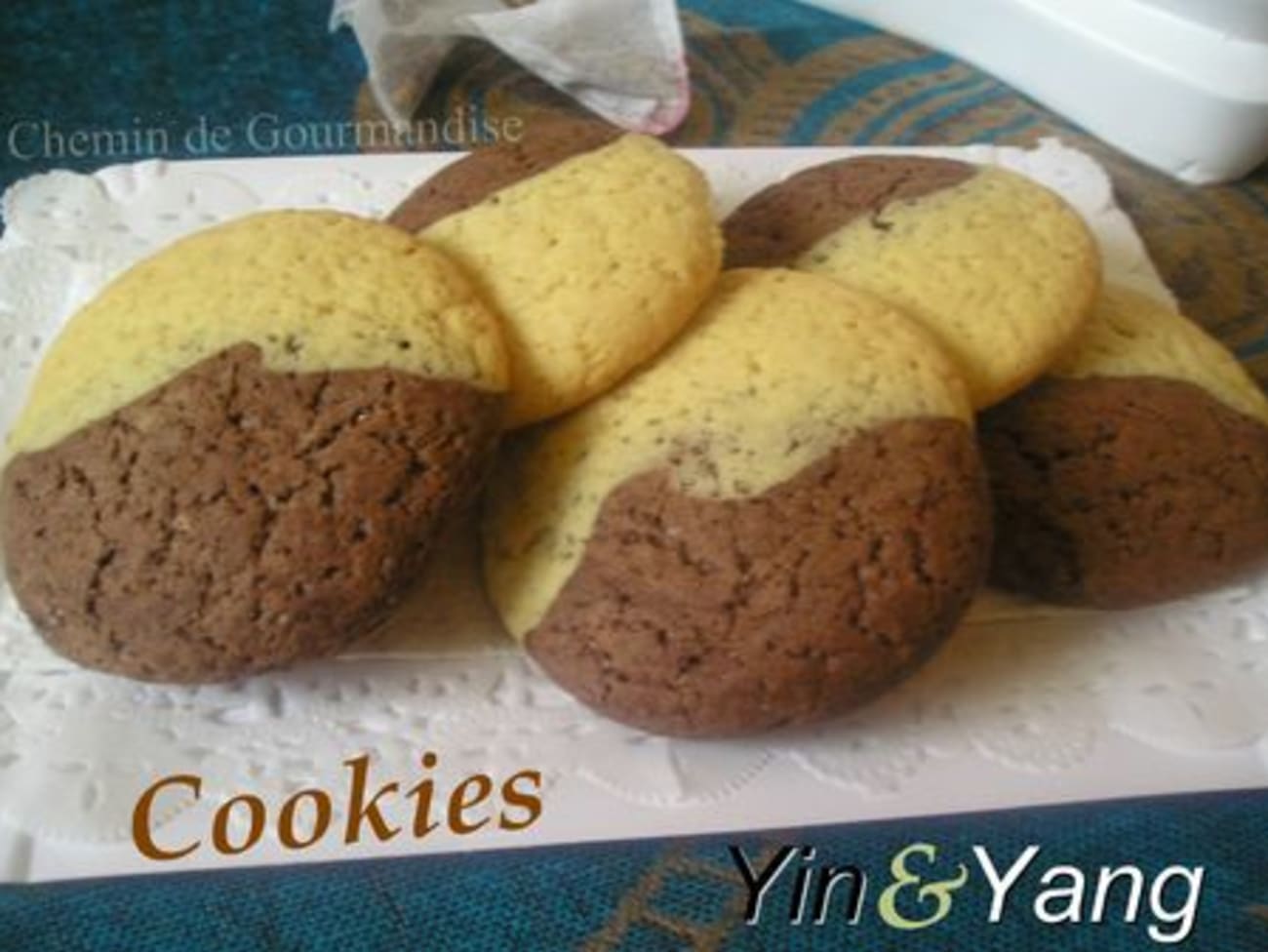 Cookies Yin et Yang, vanille et cacao - Recette par Chemin de Gourmandise