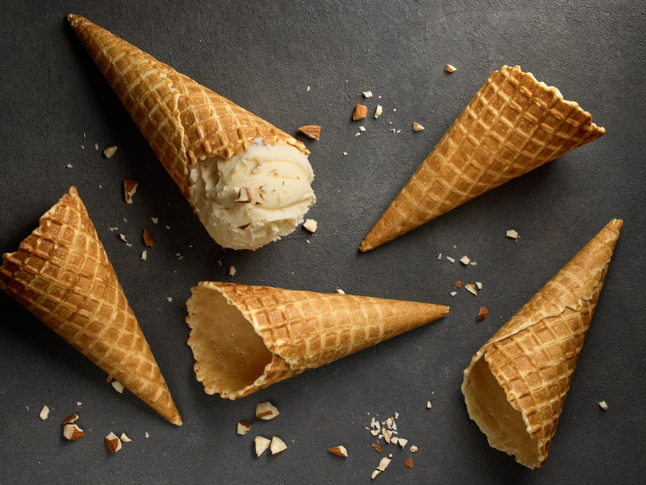Des cornets maison en gaufrettes ou en pâte feuilletée pour vos ...