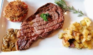 Les meilleures recettes d'entrecôtes de boeuf pour vos prochains barbecues