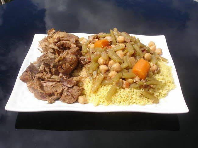 Couscous kabyle aux cardes de Sandrine - Recette par TheCrazyOven