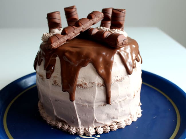 Layer cake au kinder bueno - Recette par Vite fait...bien cuisiné - Emeline