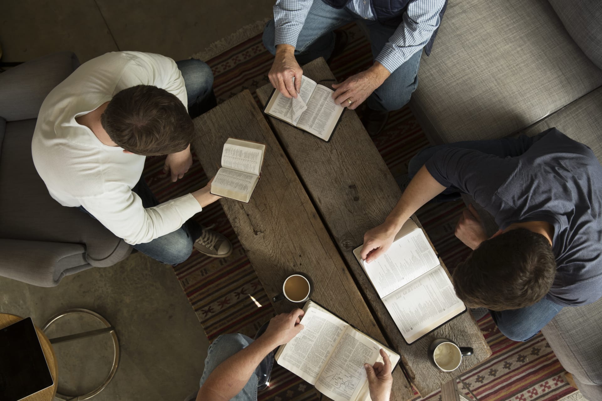 Start a Discipleship Group - Long Hollow Church