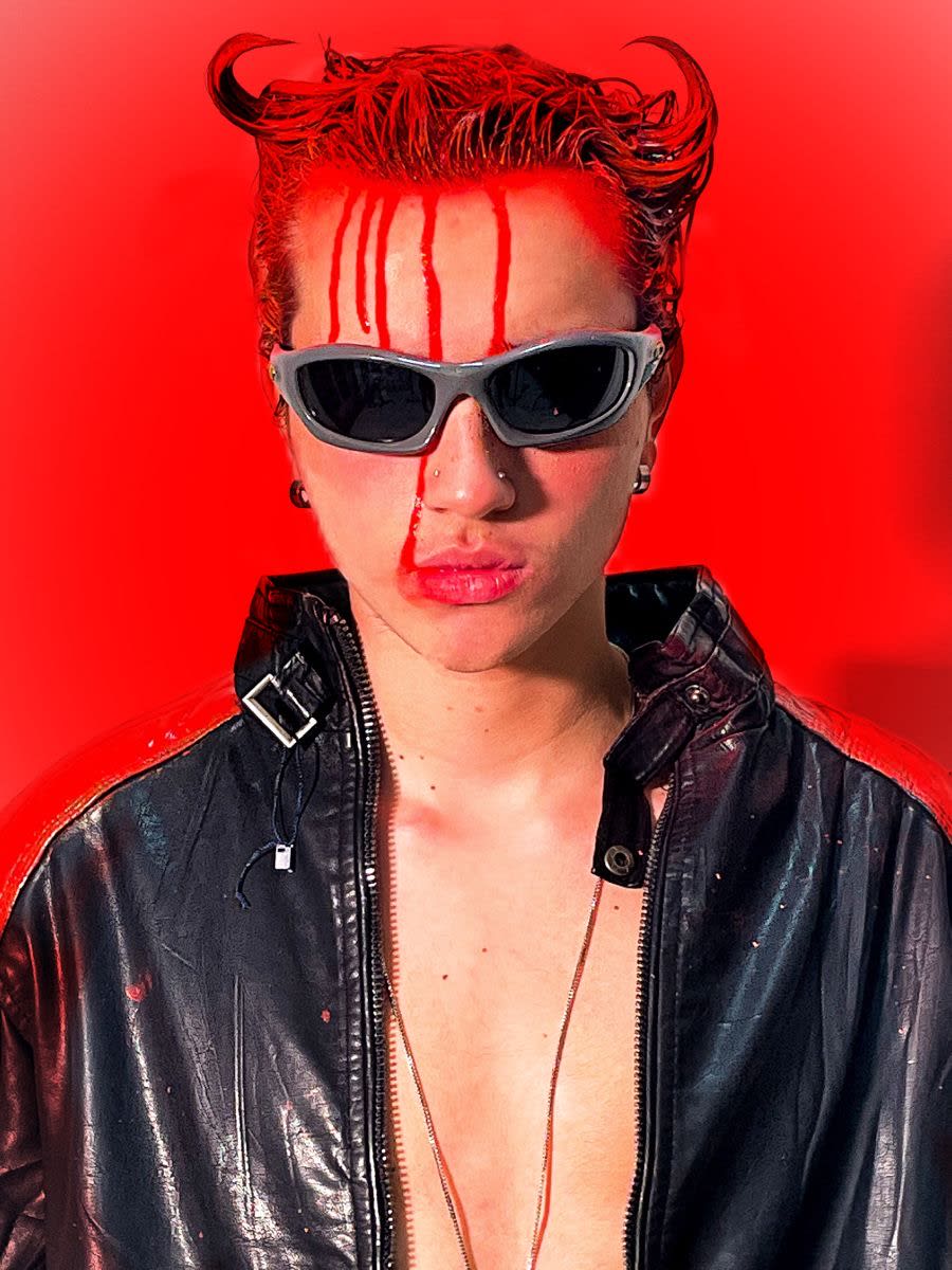 WH0REKOUT: BLOODJOB w. /samantha blake /crissemarqueur /fieldn0te ...