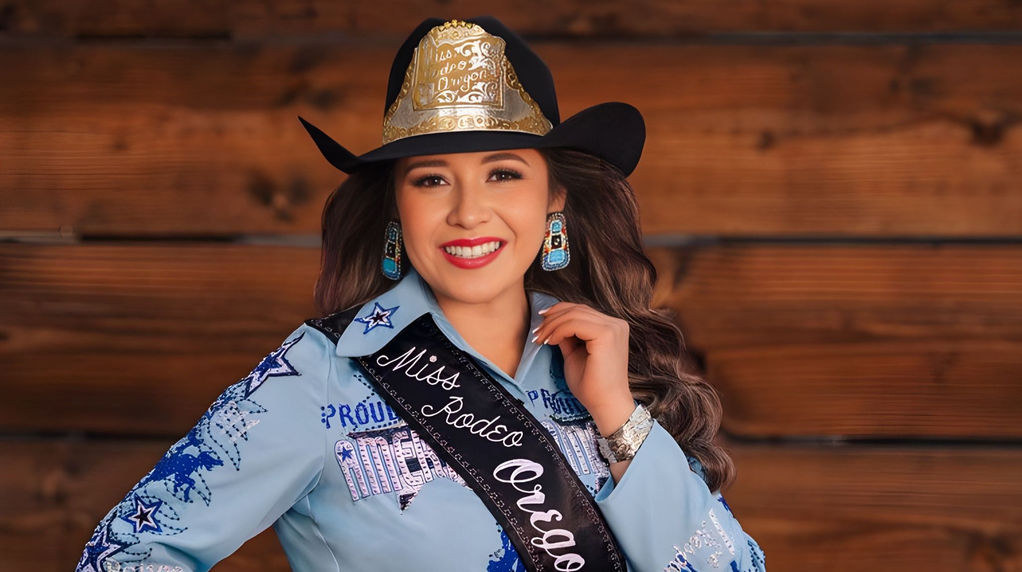 Coronation of 2025 Miss Rodeo Oregon Mary Olney