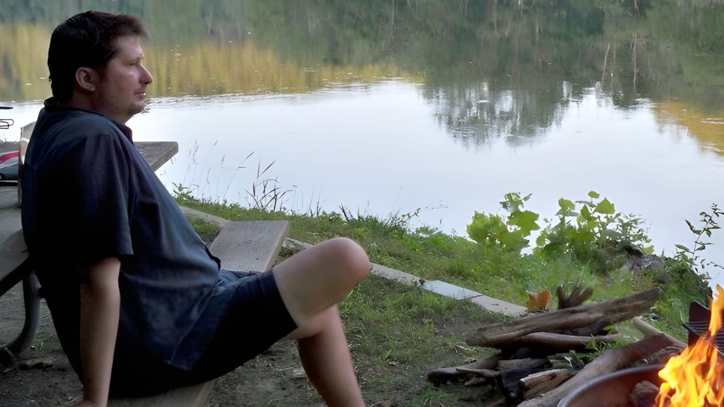 Walt Bilous Memorial Bike Repair Station on the New River Trail