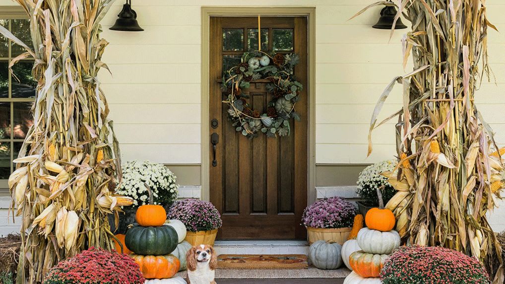 Chowchilla FFA Fall Porch Decorating Shop