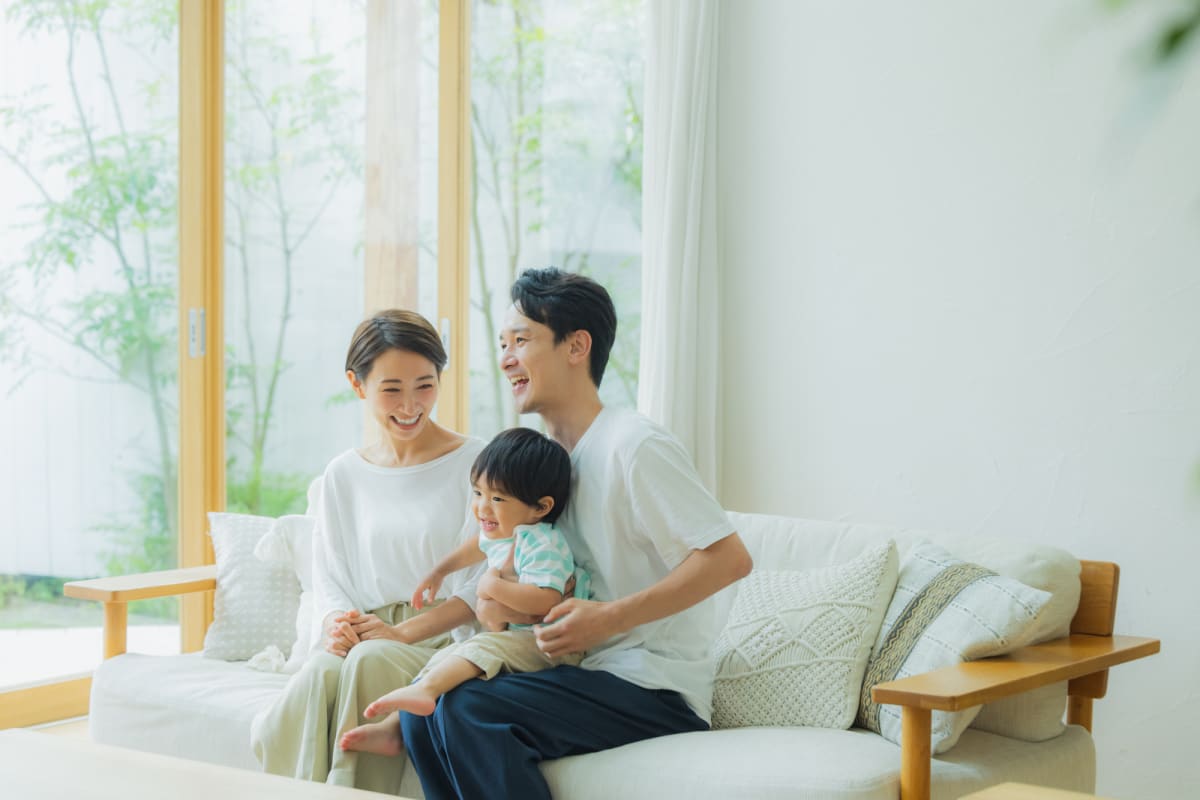 年収が高いのに貯まらない人、年収が低くても貯まる人「貯まる家計」の3条件 – MONEY PLUS