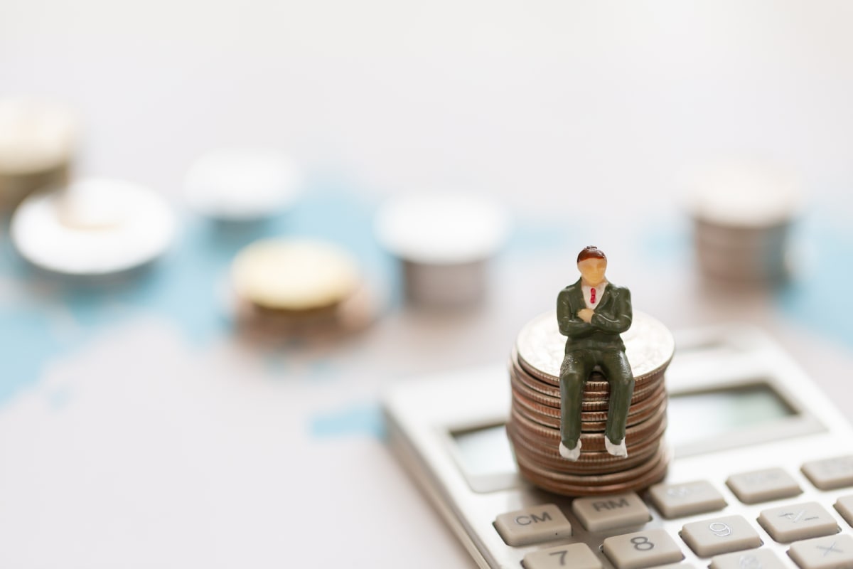 変額保険とNISA、どちらが有利かを試算してみた – MONEY PLUS