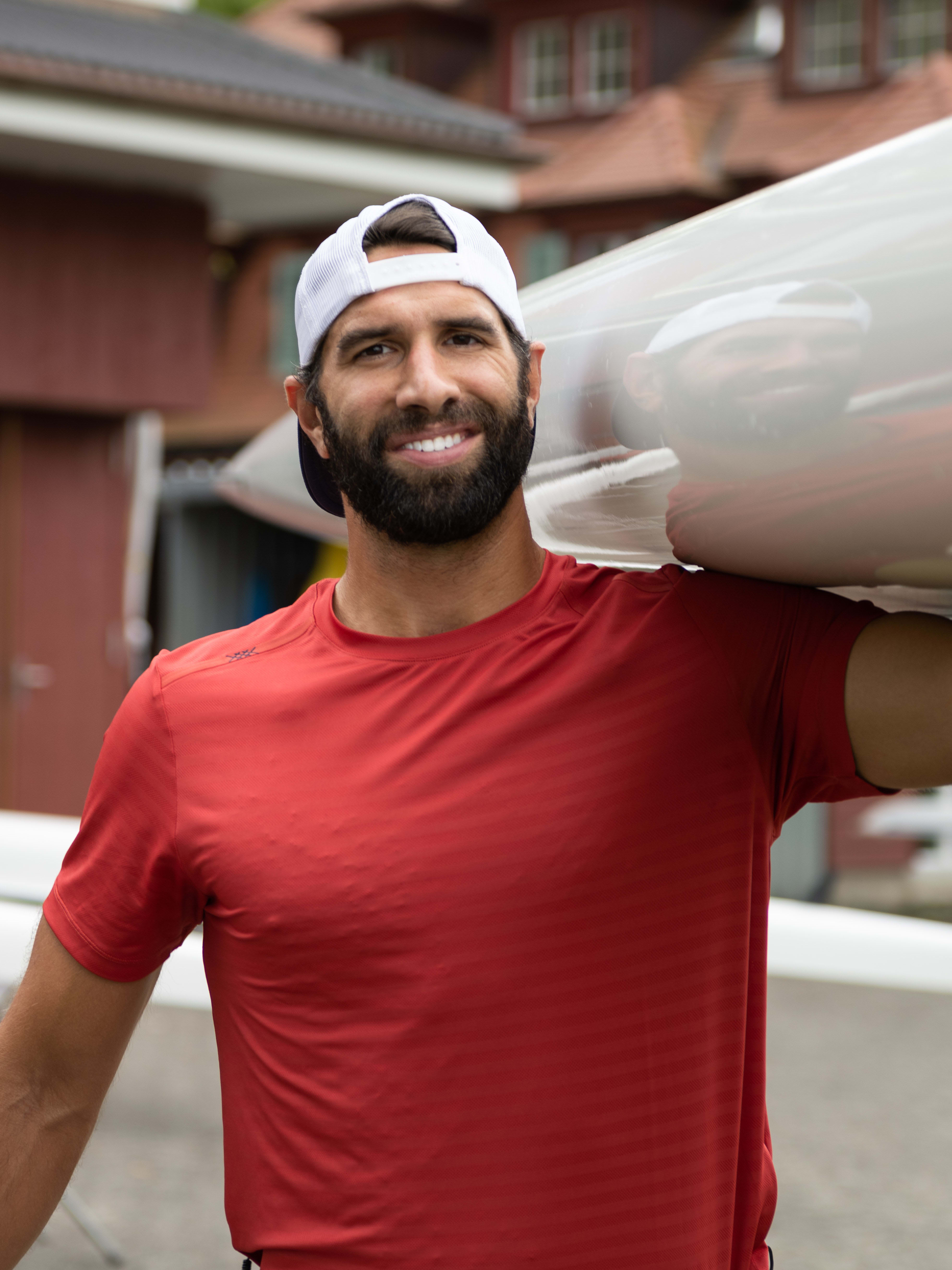 Rowing Machine vs. Treadmill: Which Is Better for You? | Hydrow