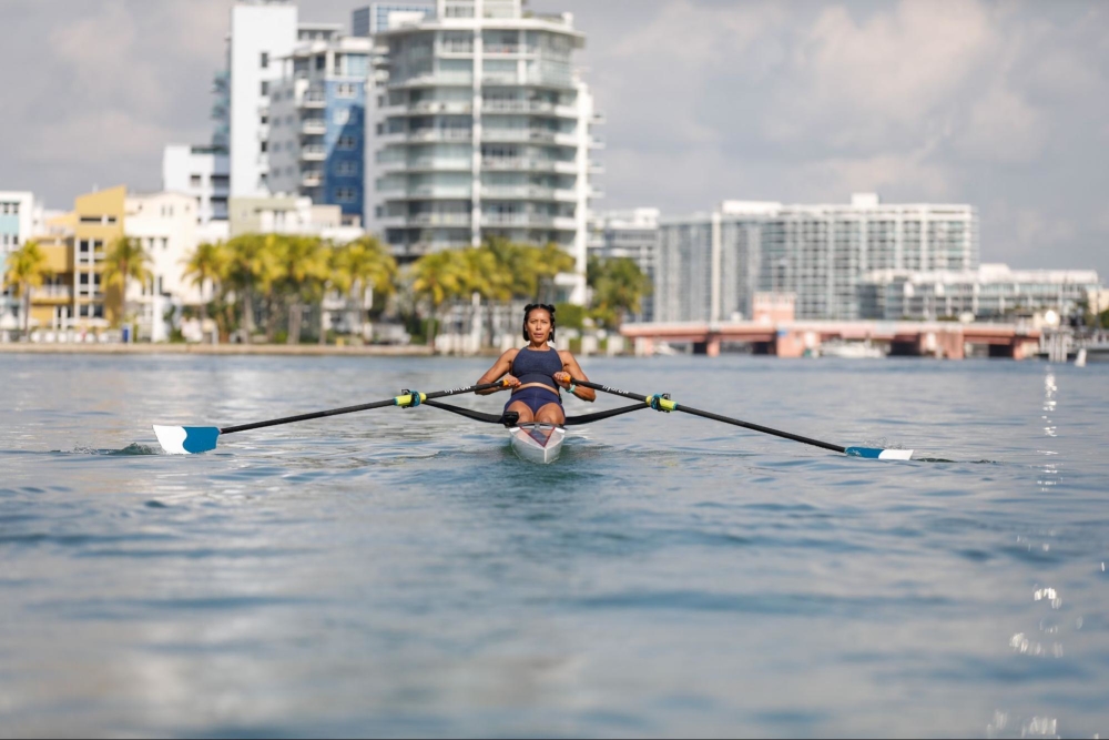 12 Rowing Machine Workouts to Burn Fat, Build Muscle, and Improve ...