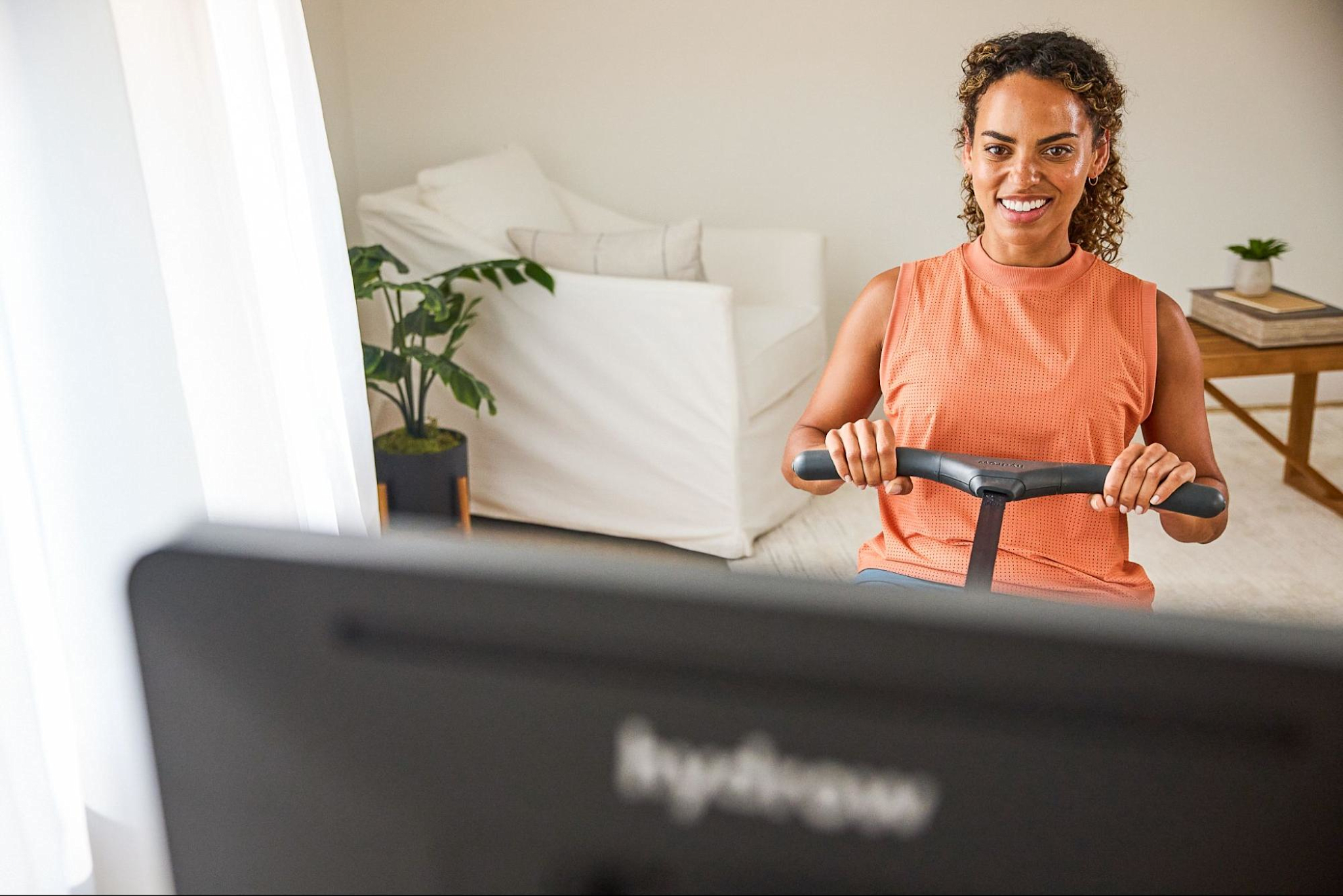 Does a Rowing Machine Burn Fat? | Hydrow - Hydrow