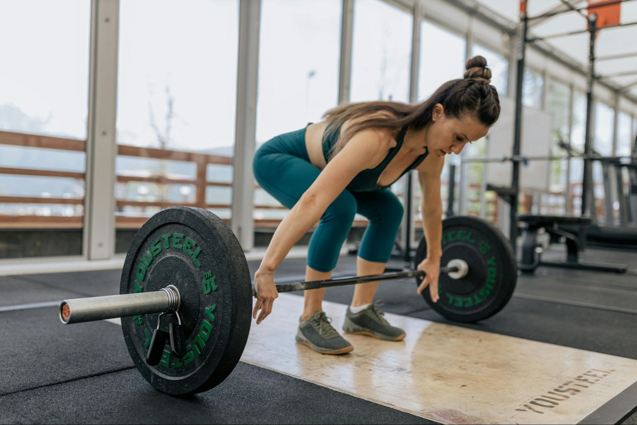 Does Lifting Weights Burn Belly Fat? | Hydrow - Hydrow