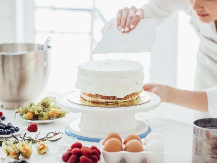 Cooking Class - Very Happy Birthday Cake - Philadelphia | Classpop!