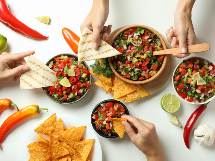 Team Building Activity - Pool Party Summer Dips - Los Angeles | Classpop!