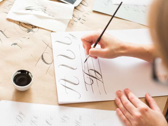 Online Art Class - Beginners' Calligraphy for Small Groups | Classpop!