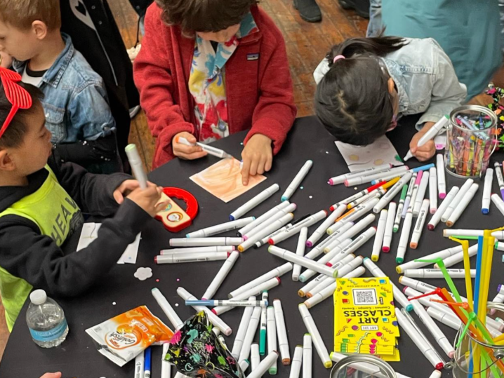 Painting Class - Mural-Making Mania - NYC | Classpop!