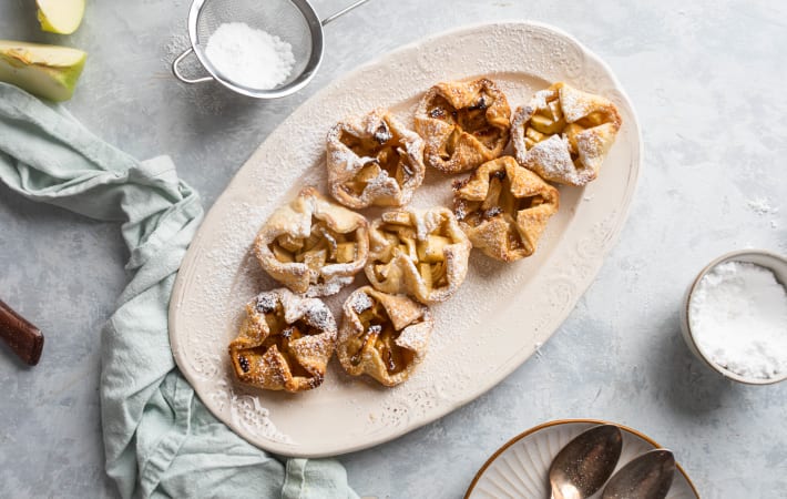 Mini Apple Pies Recipe | Cozymeal