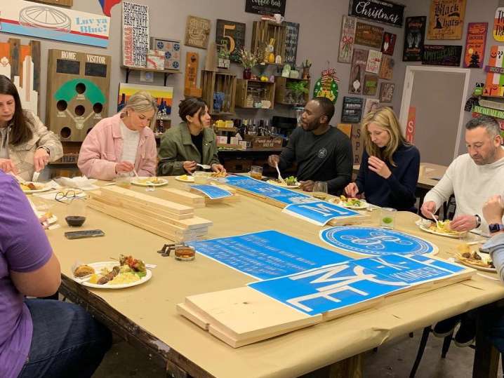 Paint and Sip - Team Building Crafts Art Workshop - Houston | Classpop!
