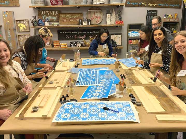 Paint and Sip - Team Building Crafts Art Workshop - Houston | Classpop!