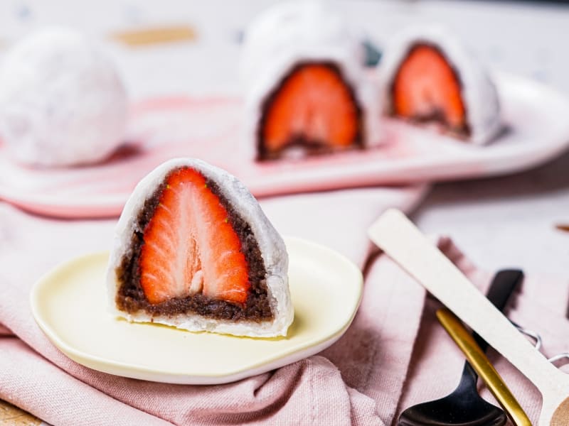 how to make mochi with strawberry