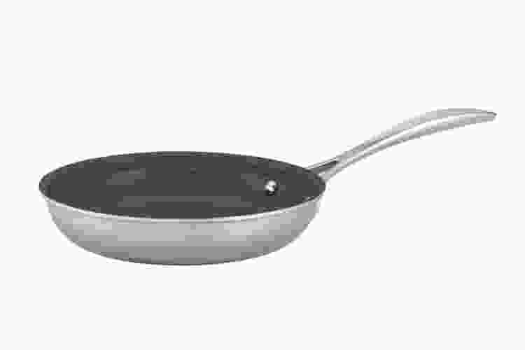 Pans for Cooking Fish | Best Pans to Cook Fish in 2023 | Cozymeal