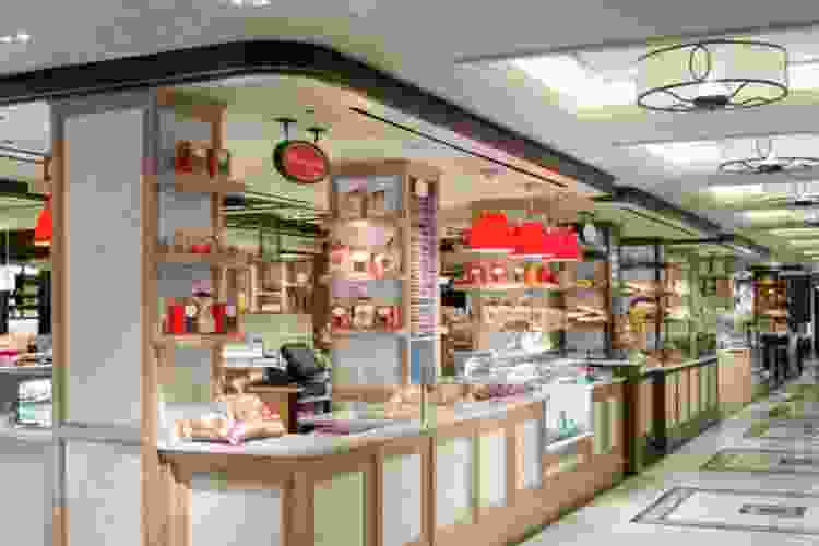 Food Halls in NYC | 21 Top Places to Visit | Cozymeal