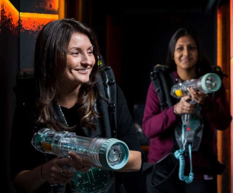 Team Building Activities in Chicago | 23 Best in 2024 | Cozymeal