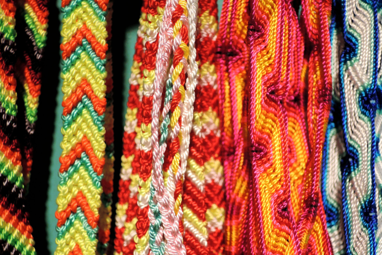 How to Make a Friendship Bracelet | Guide in 2026 | Classpop!