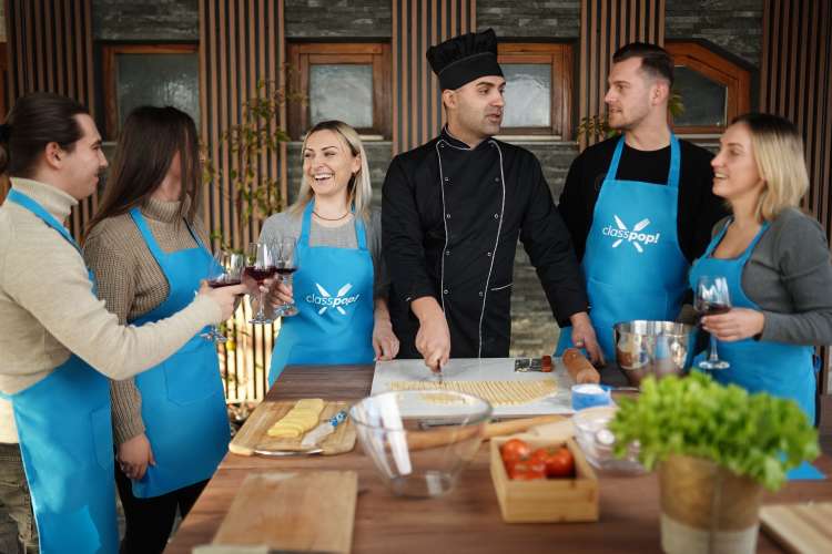 Indoor Activities in Houston | 13 Best in 2024 | Classpop!