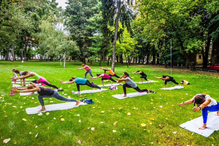 Team Bonding Ideas For Sports Teams 31 Best Activities For 2025
