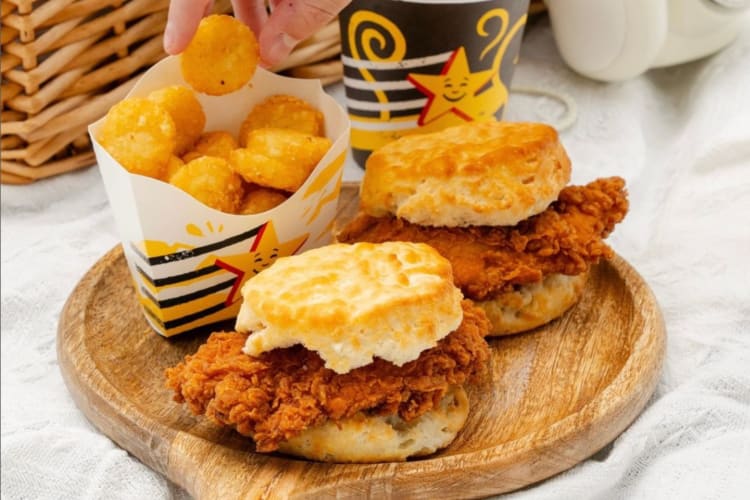 Breakfast hours at hardees store