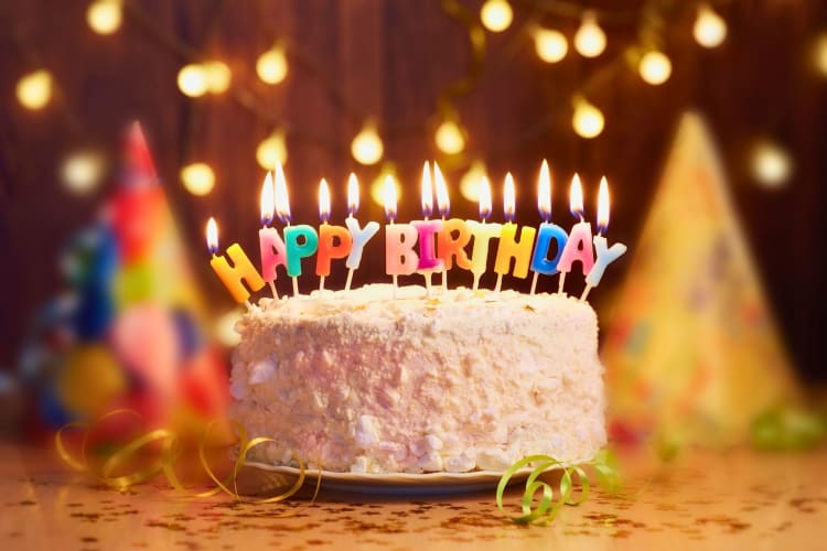 Free Birthday Food: 76 Birthday Freebies for 2026 | Cozymeal
