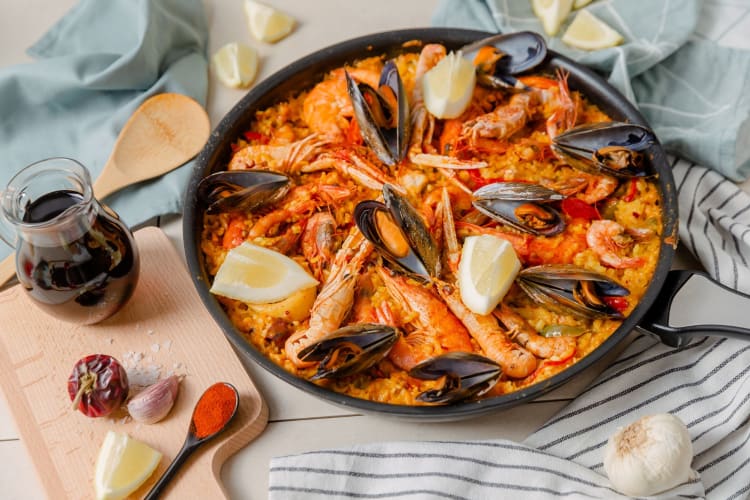 Valencia Food | Guide for 2026 | Cozymeal