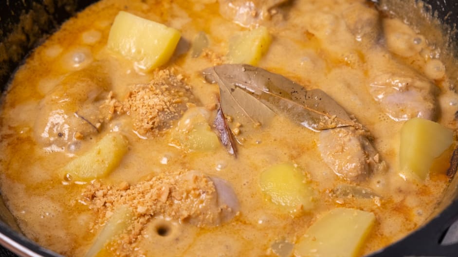 Chicken Massaman Curry Recipe | Cozymeal