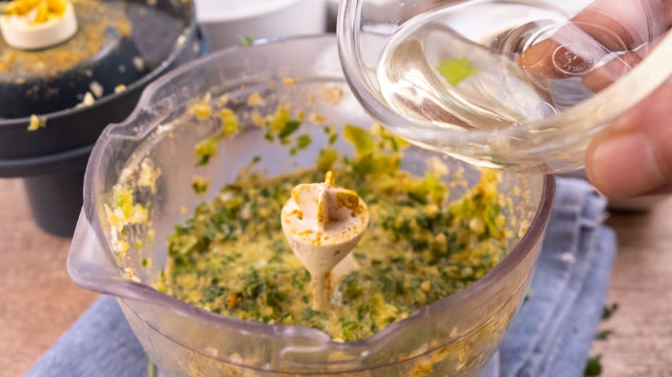 Schug (Skug, Skhug or Zhug) Recipe | Cozymeal