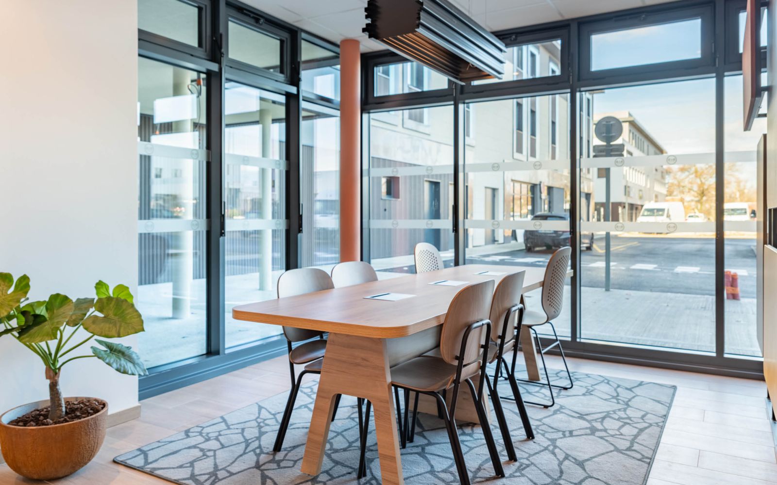 The B&B HOTEL Massieux Genay: a comfortable hotel in the heart of the ...