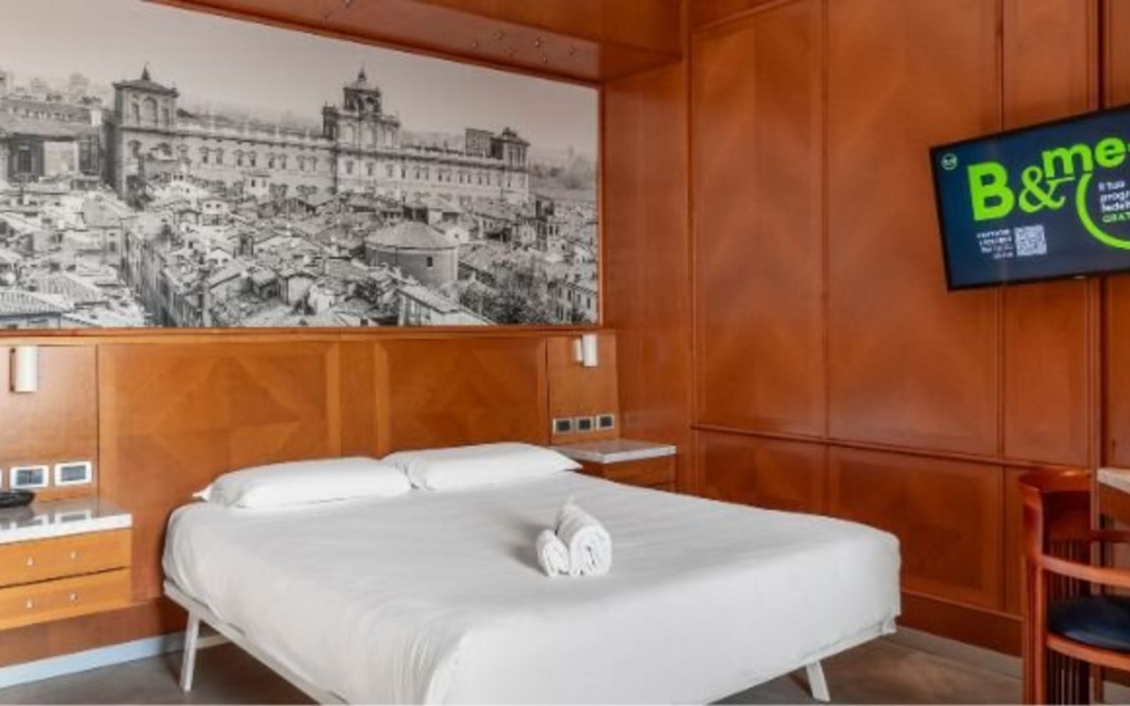 B&B Hotel Modena | in the centre of Modena