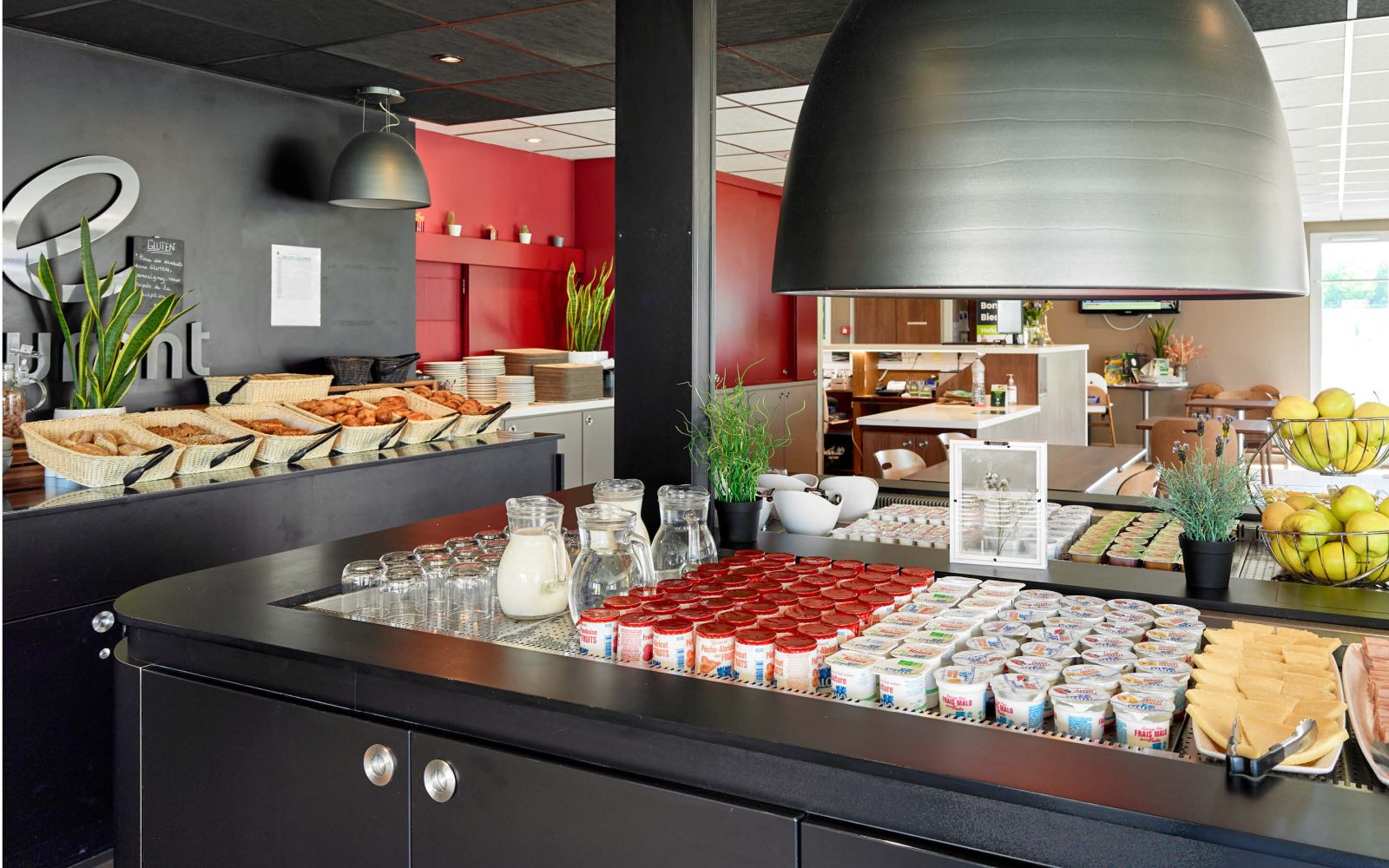 B&B HOTEL Saint-Witz Roissy : un hôtel tout confort proche de l ...